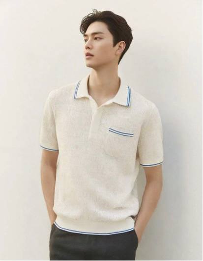 AI Clothes Changer & Virtual Try-On App | Fits - Transform Outfits ...